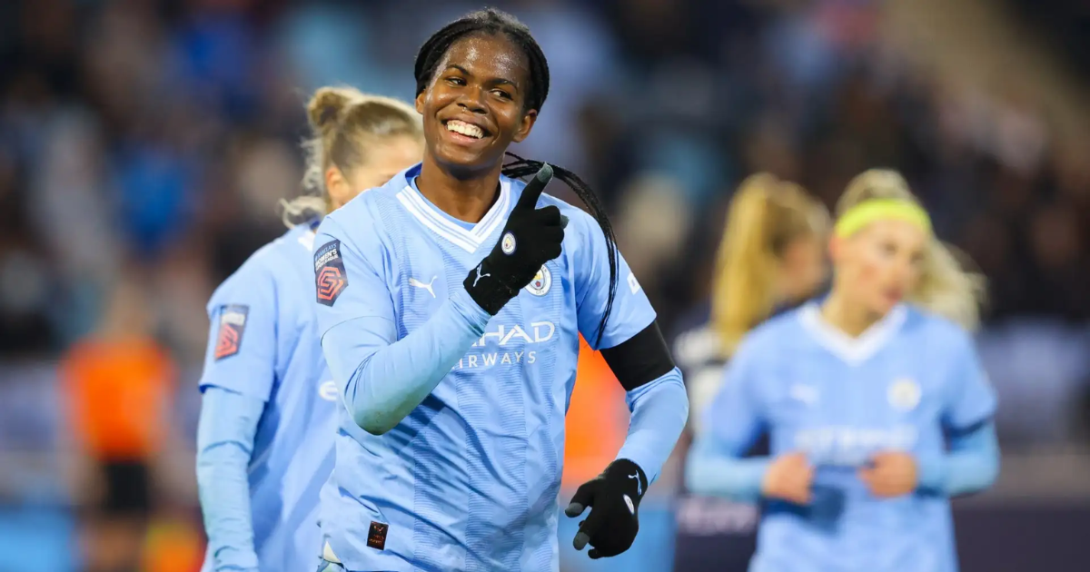 "Bunny" Shaw wins Barclays WSL Player of The Season Award