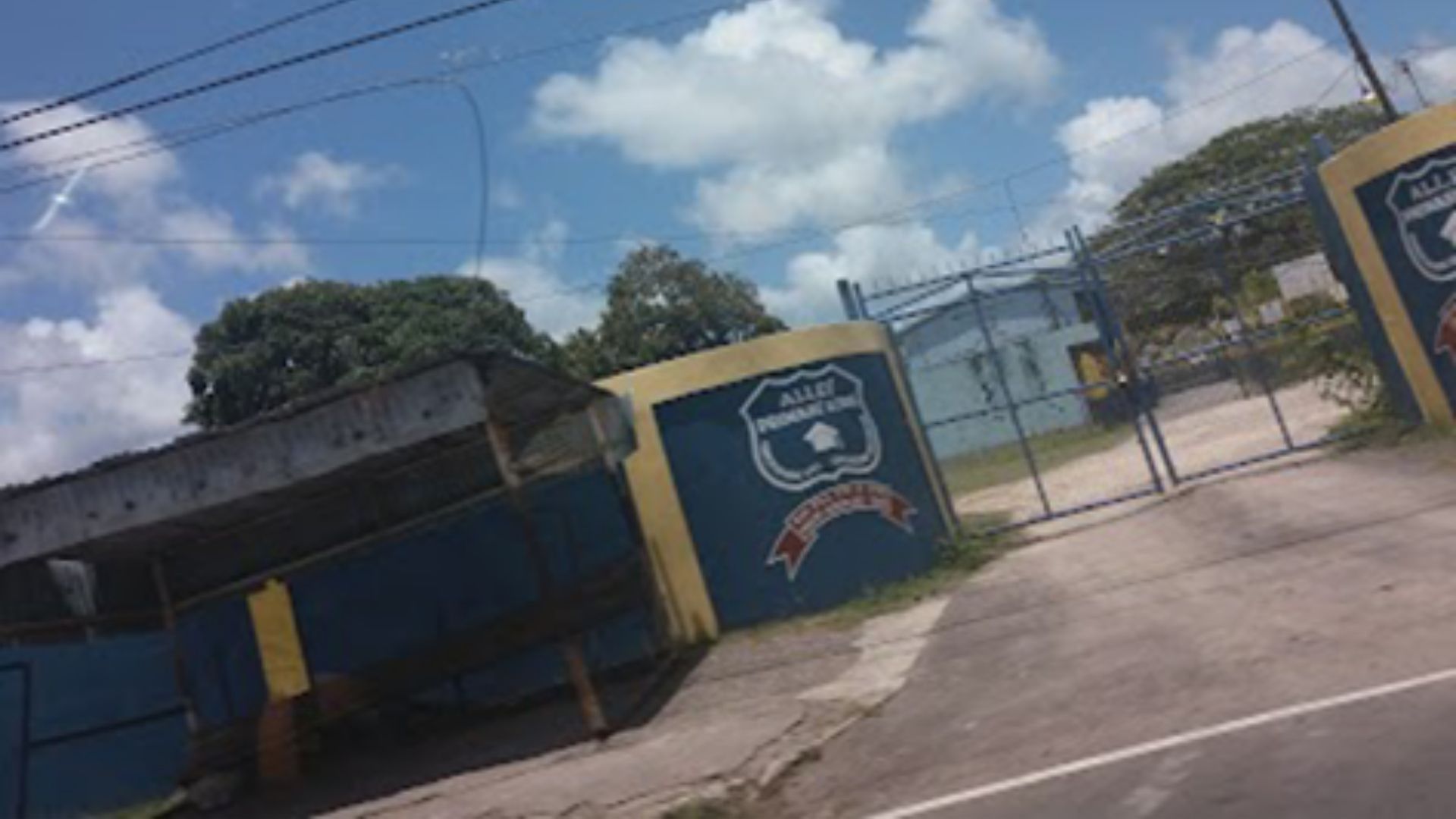 Mixed reactions at Alley Primary School as they reopen for face-to-face ...