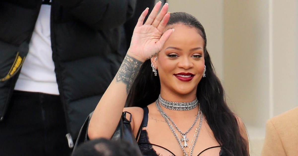 Rihanna creates RIAA history with diamond certifications