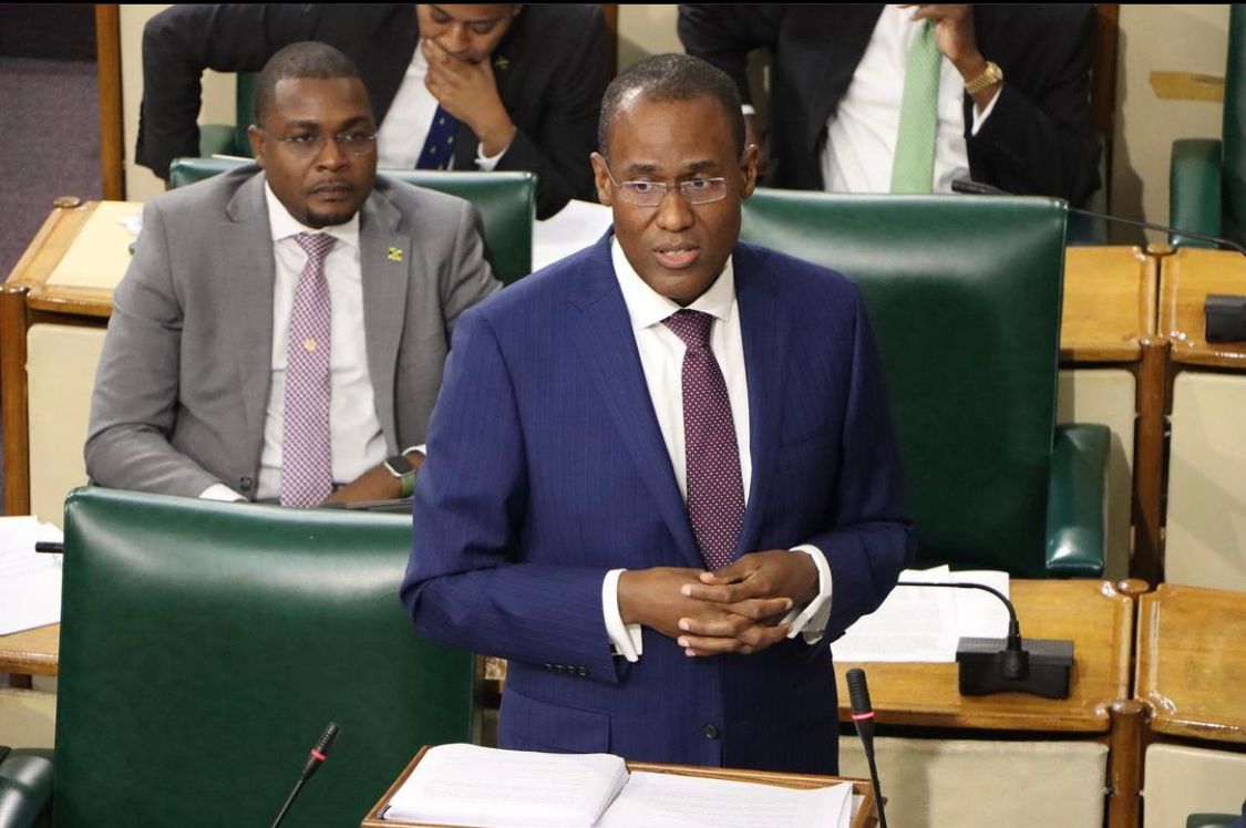 Finance Minister explains salary framework for GG